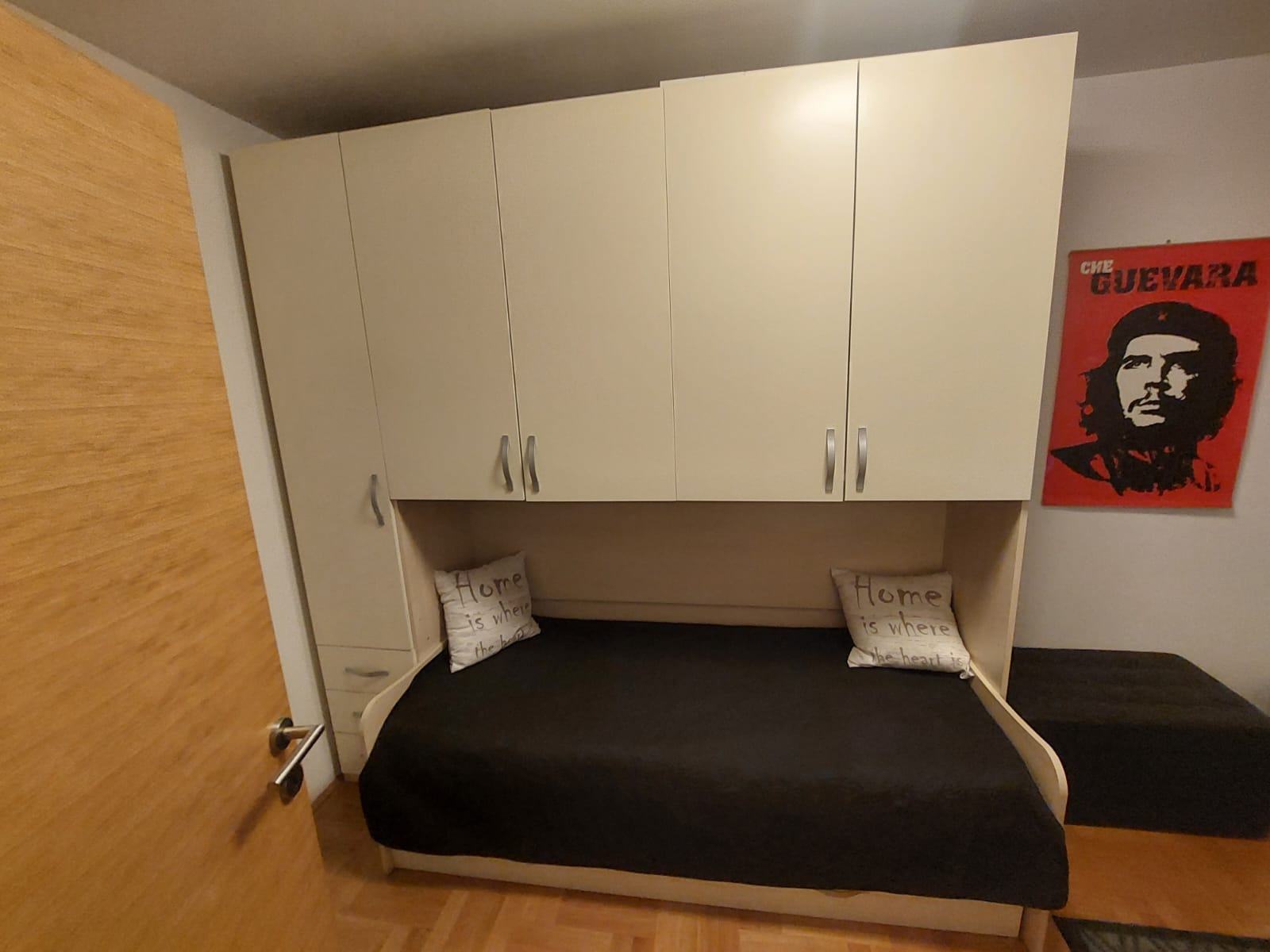 *POKLANJAM* MOST - ORMARI + KREVET S LADICOM I PRIPADAJUĆIM MADRACIMA