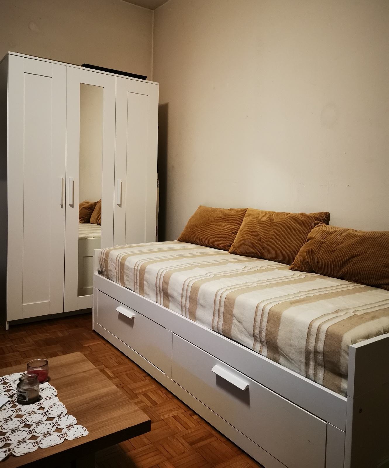 Ikea ormar i dnevni krevet Brimnes