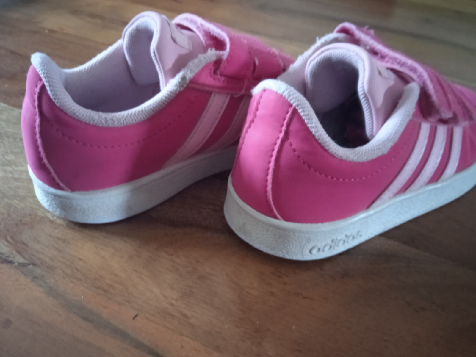 Adidas tenisice za curke br. 30