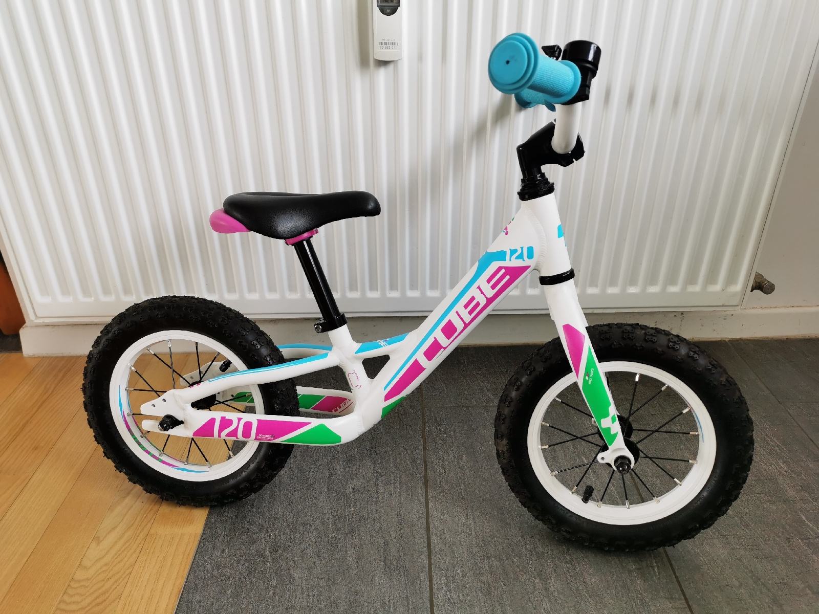 Balance bike / bicikl guralica Cube Cubie 120