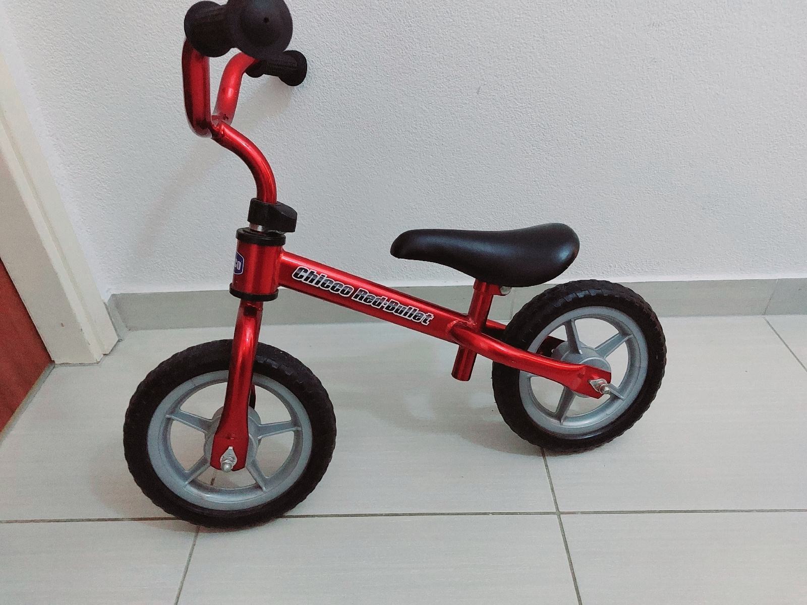 Bicikla Chicco crvena