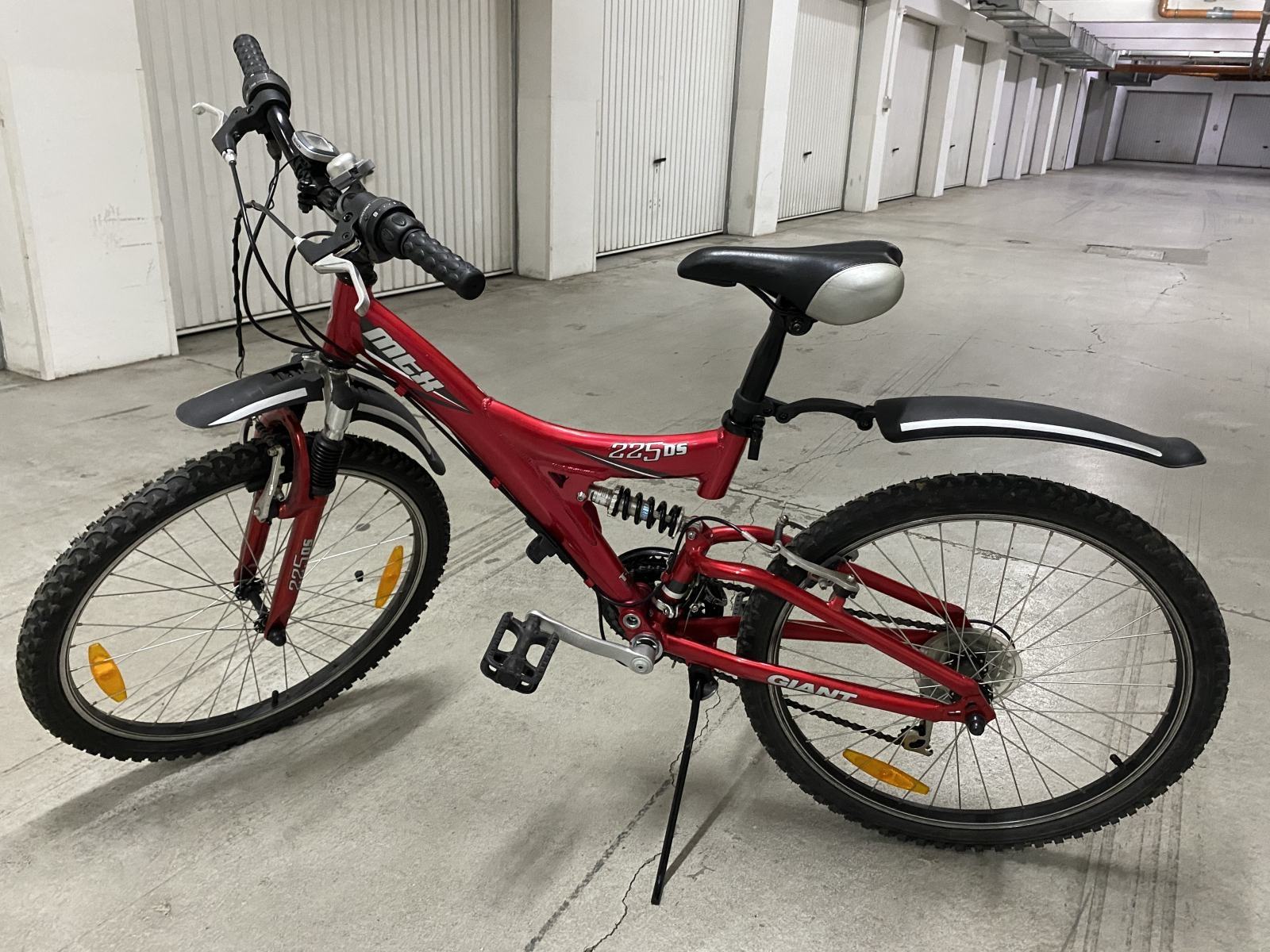 GIANT MTX 225 DS MTB 24 FULL suspension