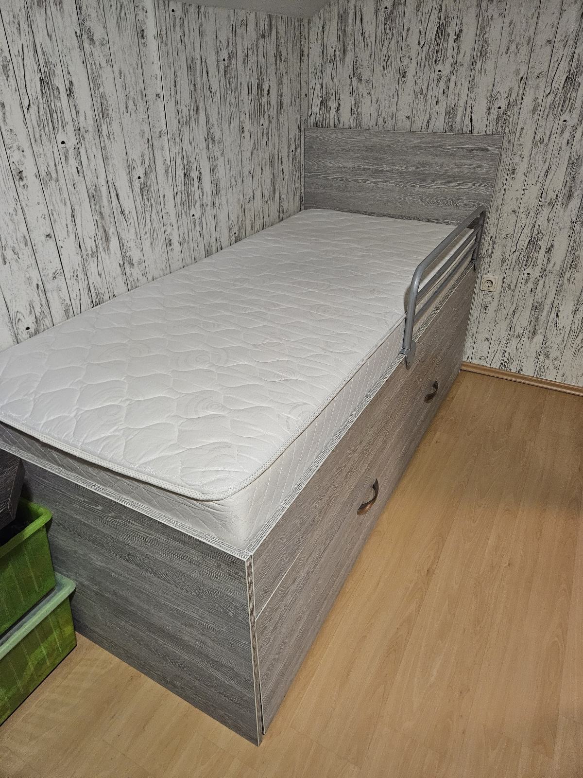 Povišeni krevet 200x90 2kom + madrac