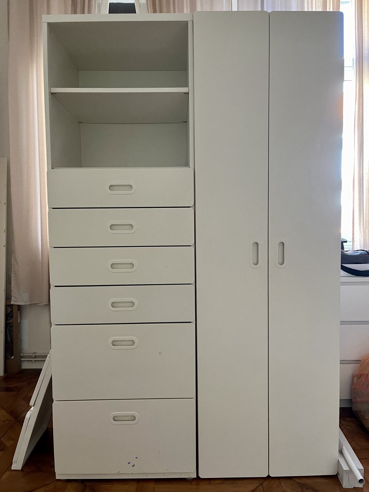 Dva dječja IKEA ormara