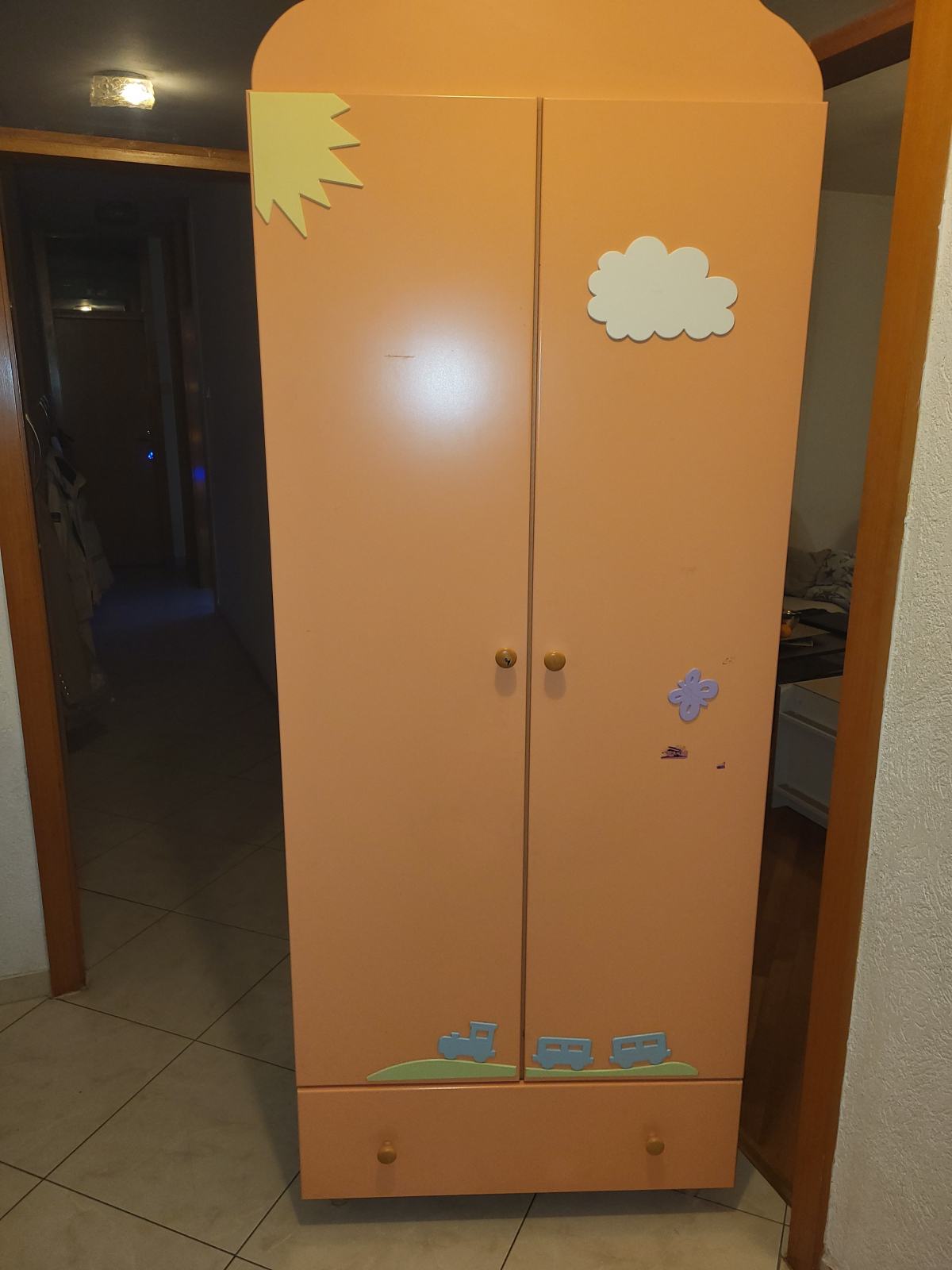 ORMAR ZA DJEČJU SOBI