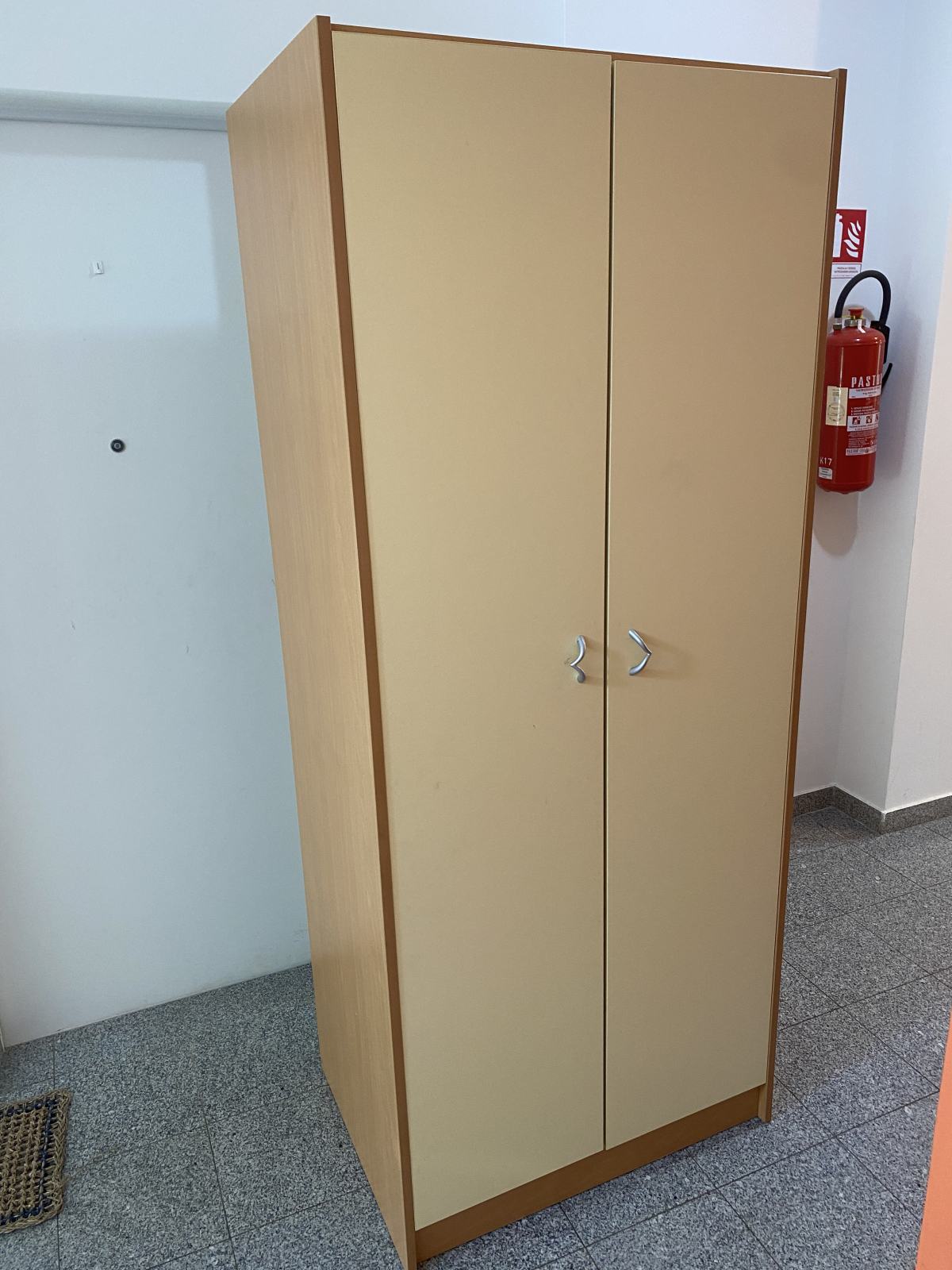 Prodajem Alples ormar za dječju sobu