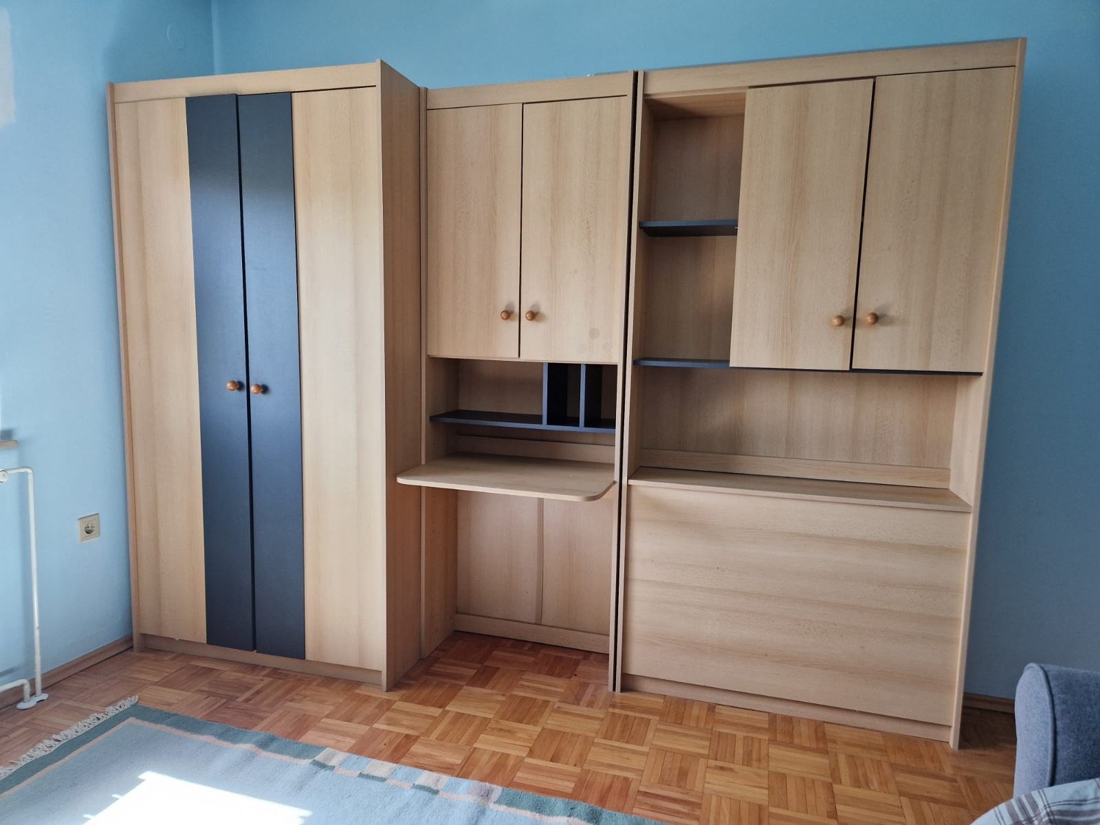 Regal za dječiju sobu