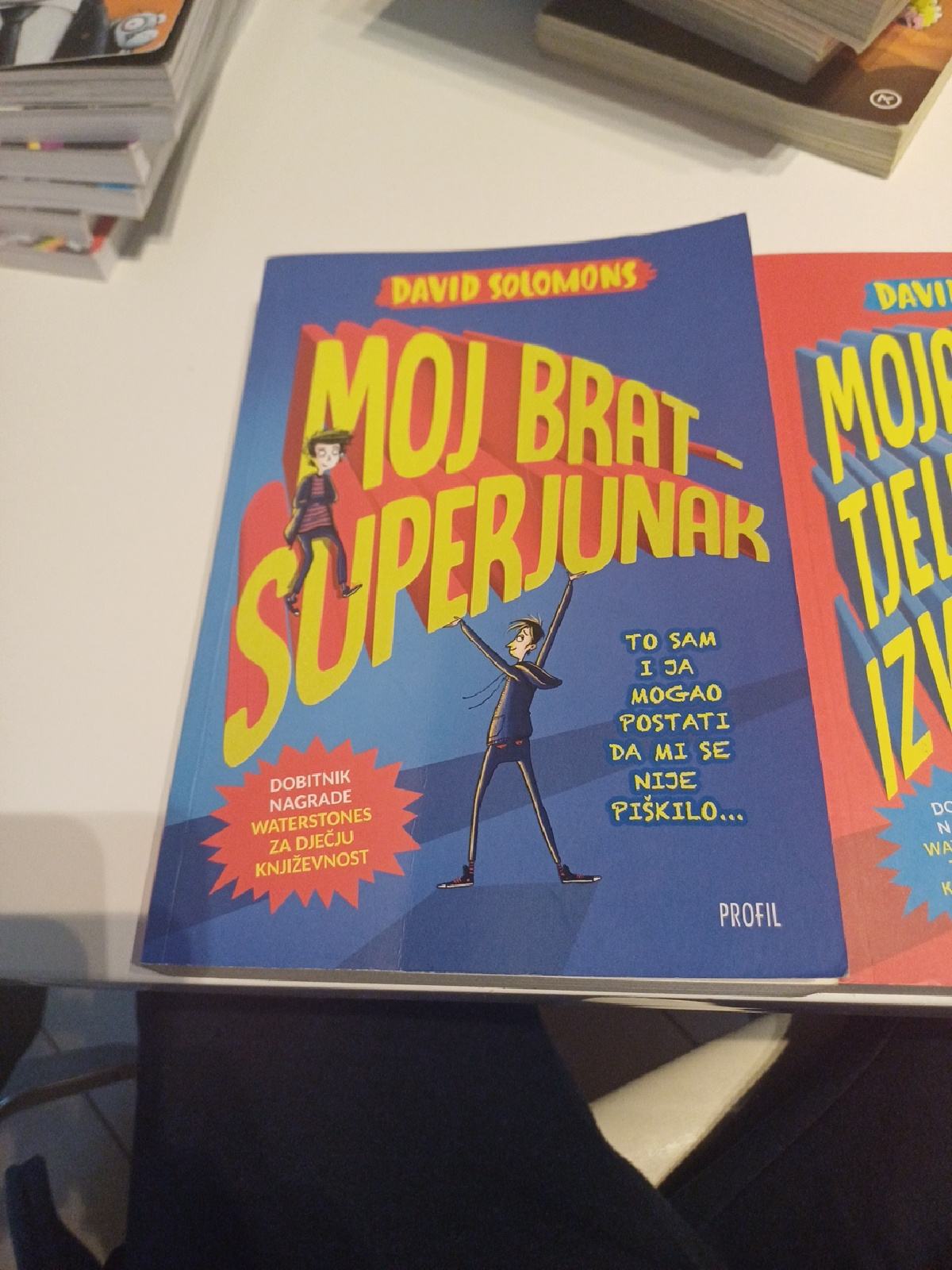 Djeciji romani Moj brat superjunak