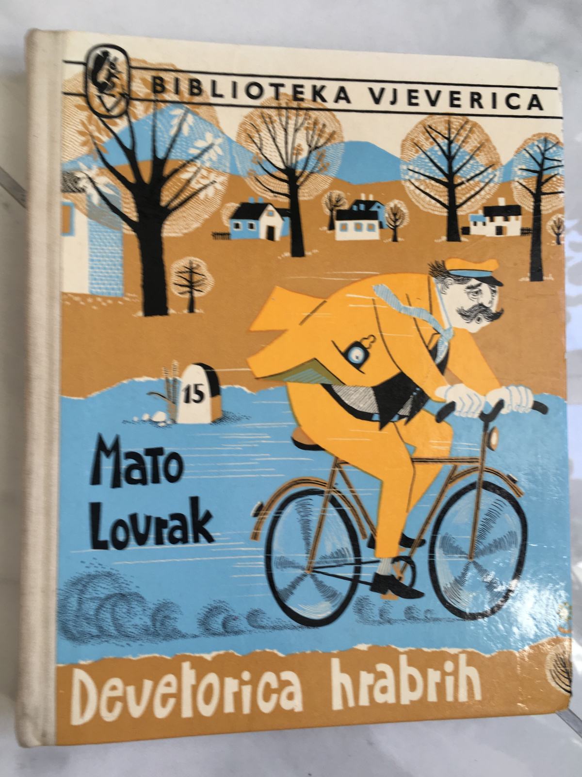 MATO LOVRAK, Devetorica hrabrih