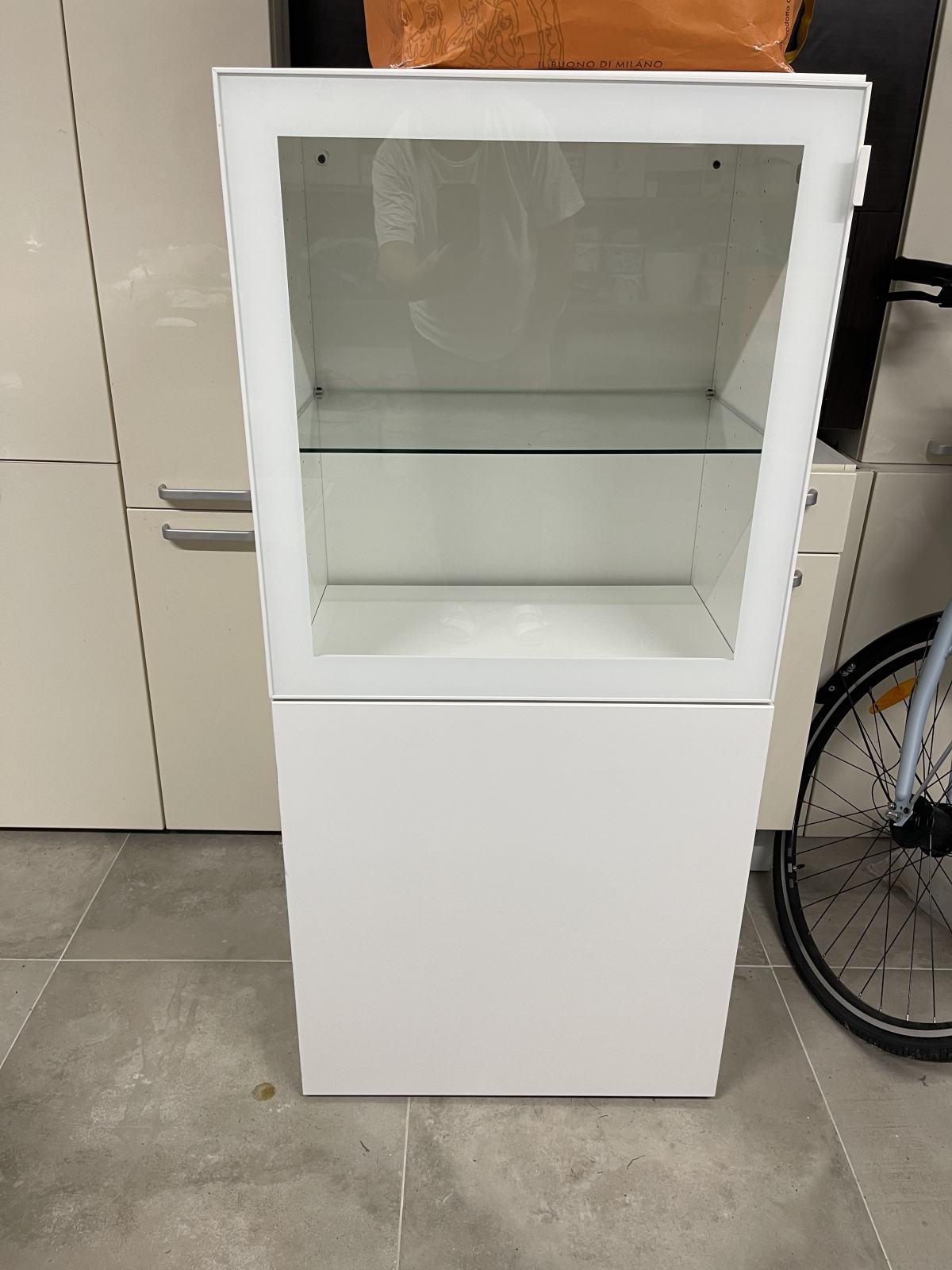 ORMAR BESTA IKEA Š/D/V 0,60X0,40x128m (STAKLENA I DRVENA FRONTA)