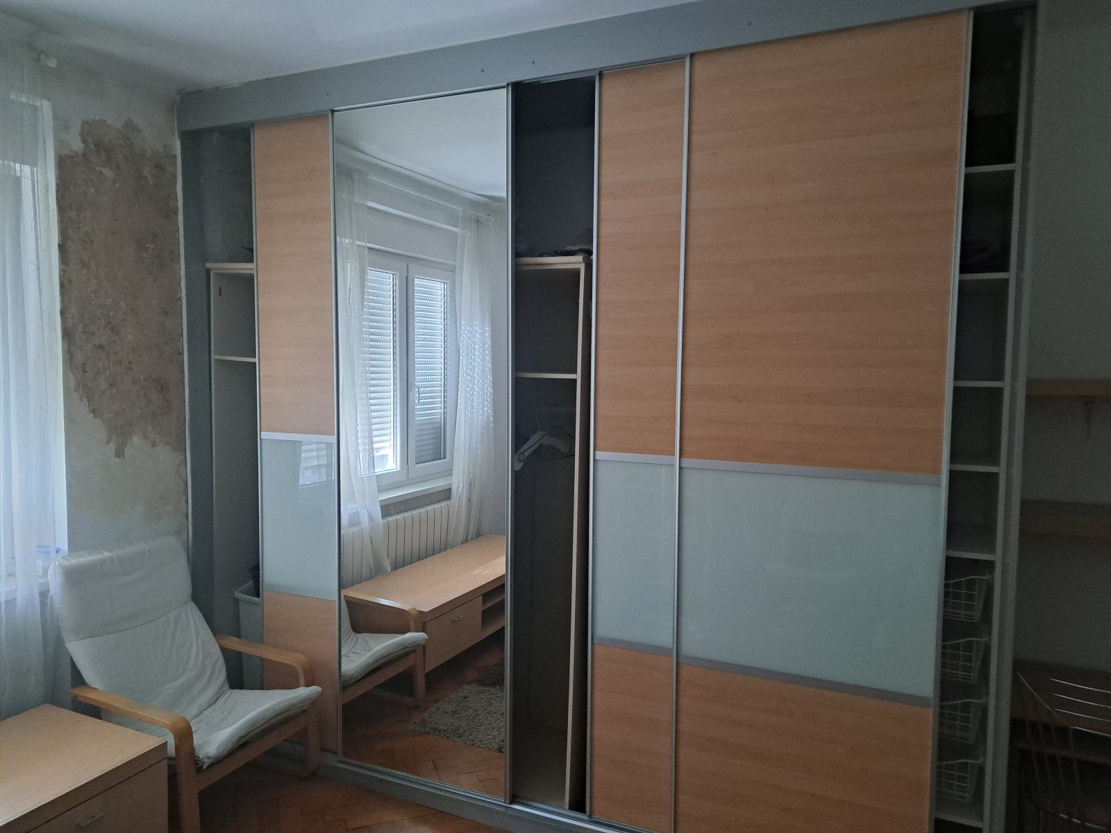 Ugradbeni ormar Eduro