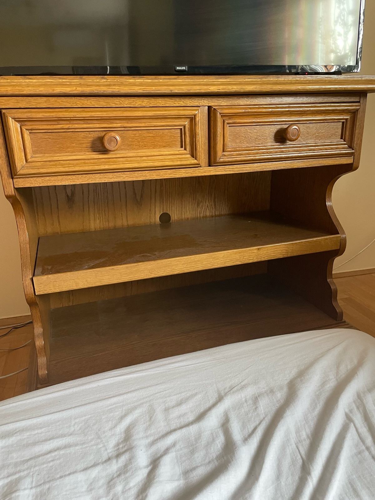 Drveni ormarić, hrast