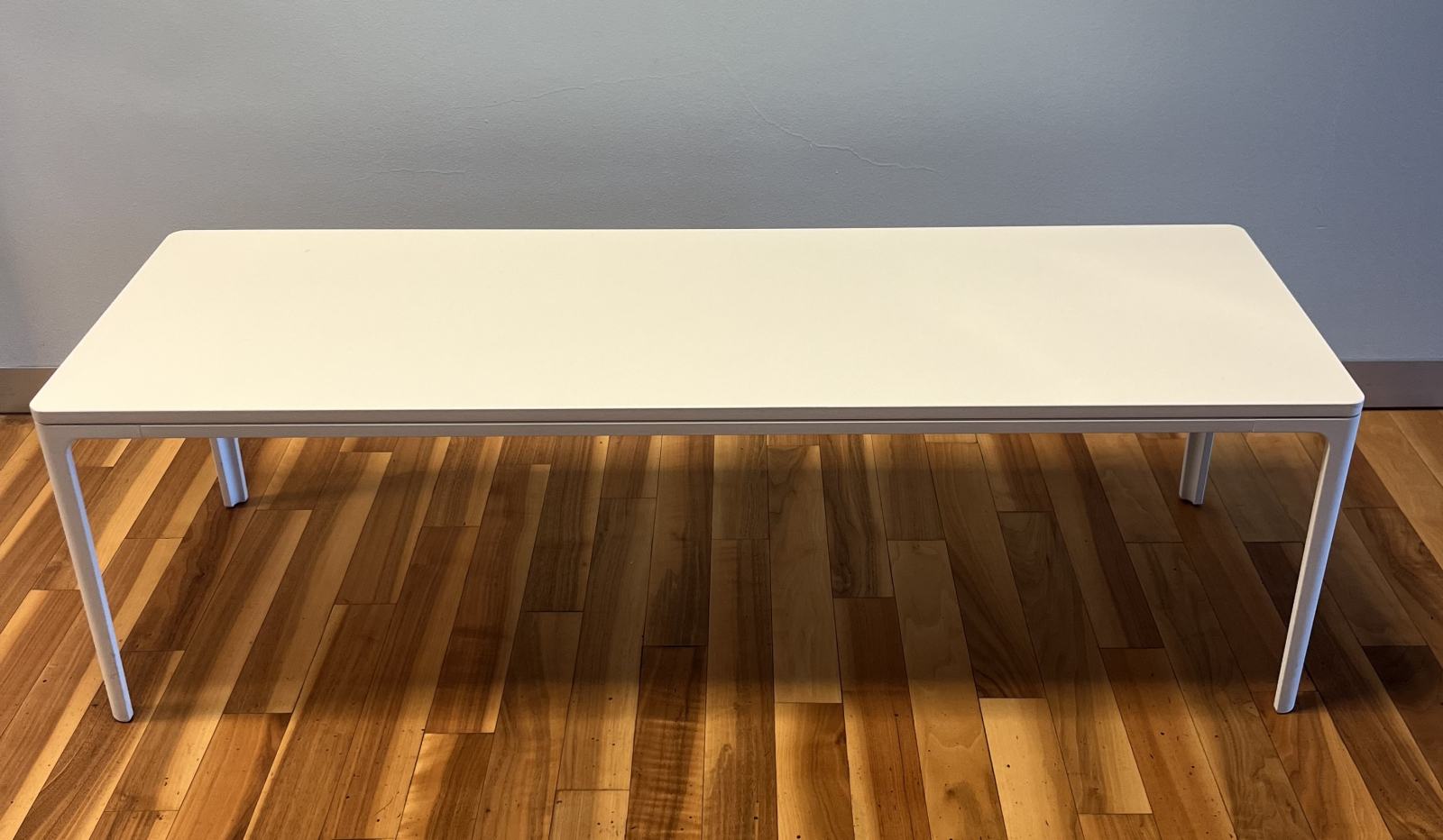 Jasper Morrison Plate Table - bijeli stolić