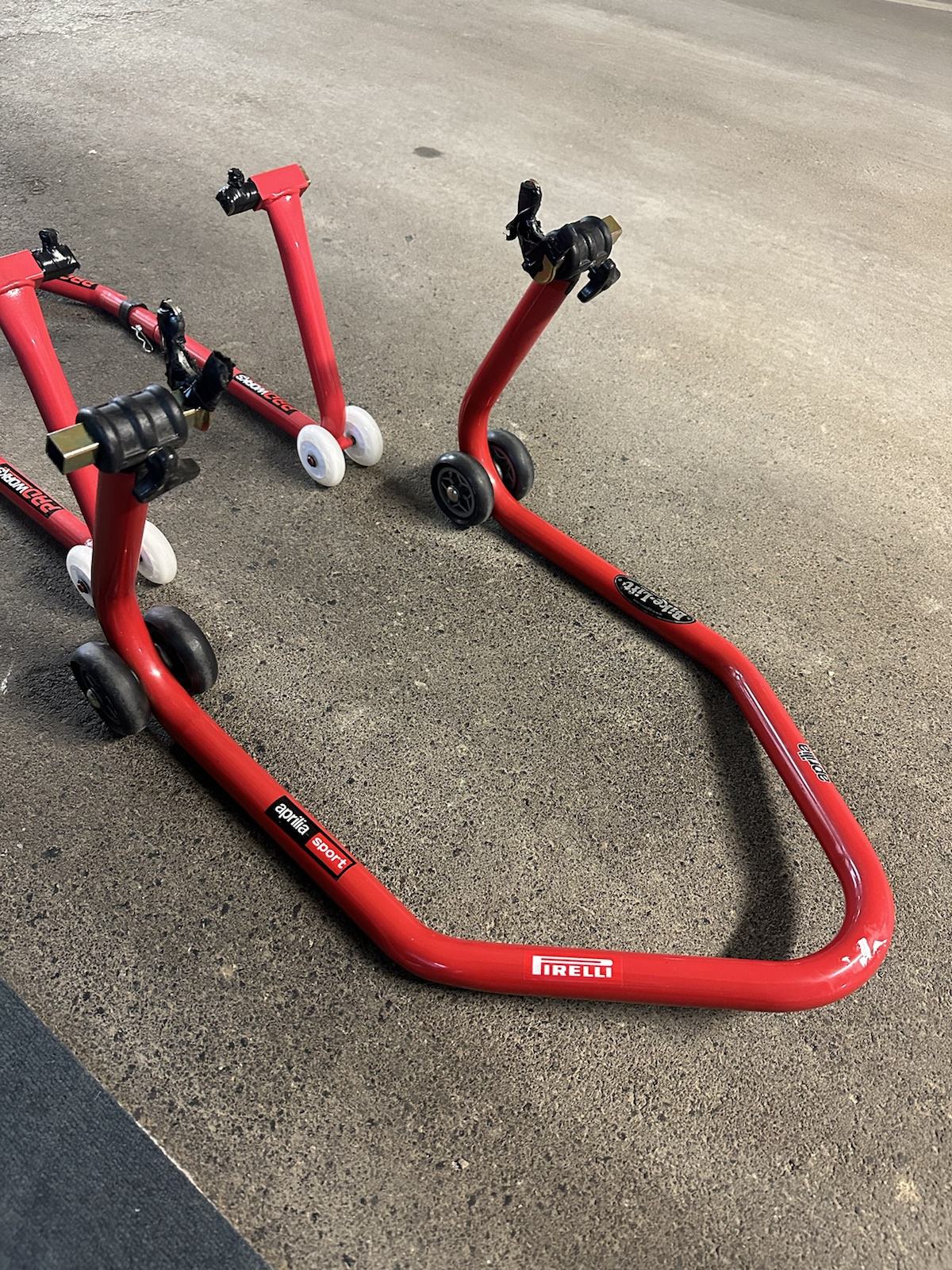 Moto stender prednji i zadnji