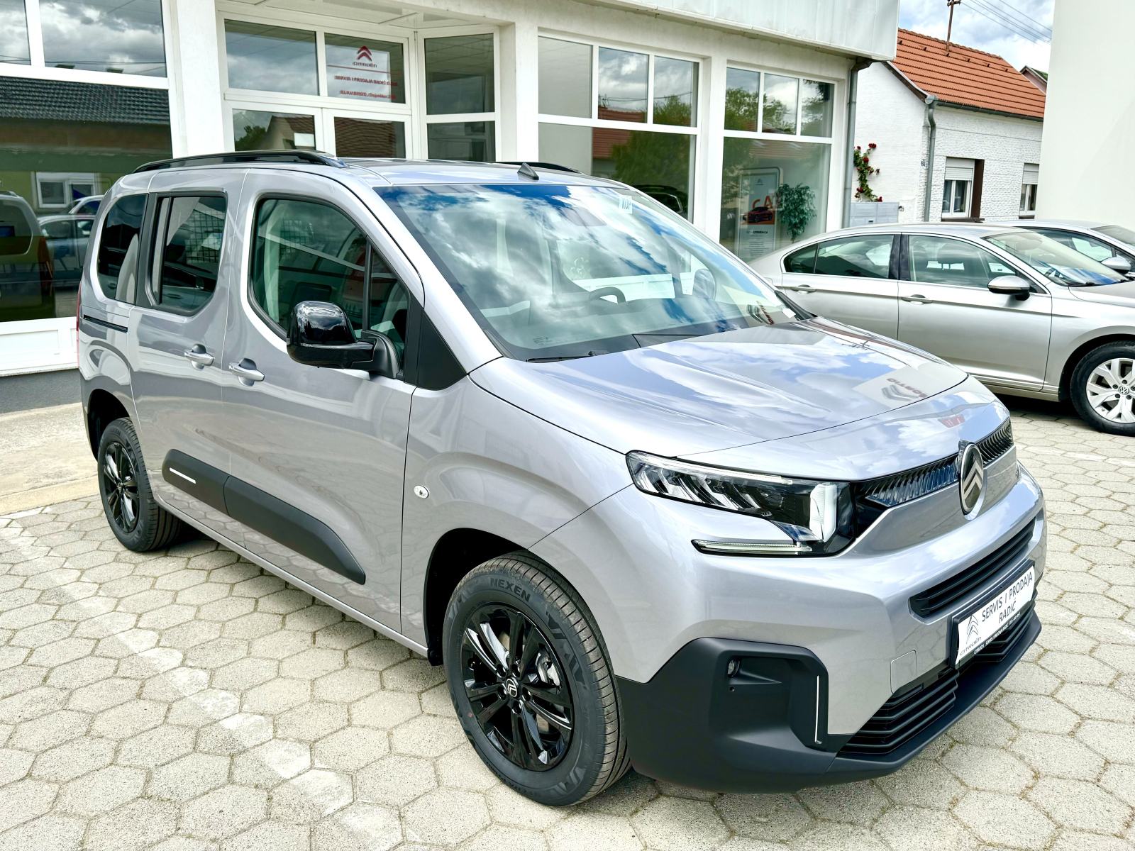 NOVI Citroën Berlingo Business - FULL OPREMA - GRIJANJE UPRAVLJAČA ...