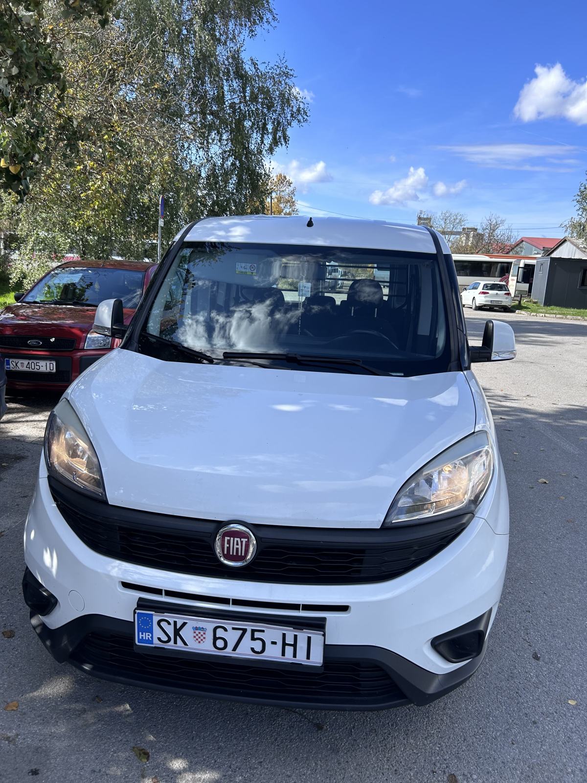 Fiat Doblo, 5 sjedala i tovarni prostor, 7.300 €, SNIŽENA CIJENA!!!!, 2016 god.
