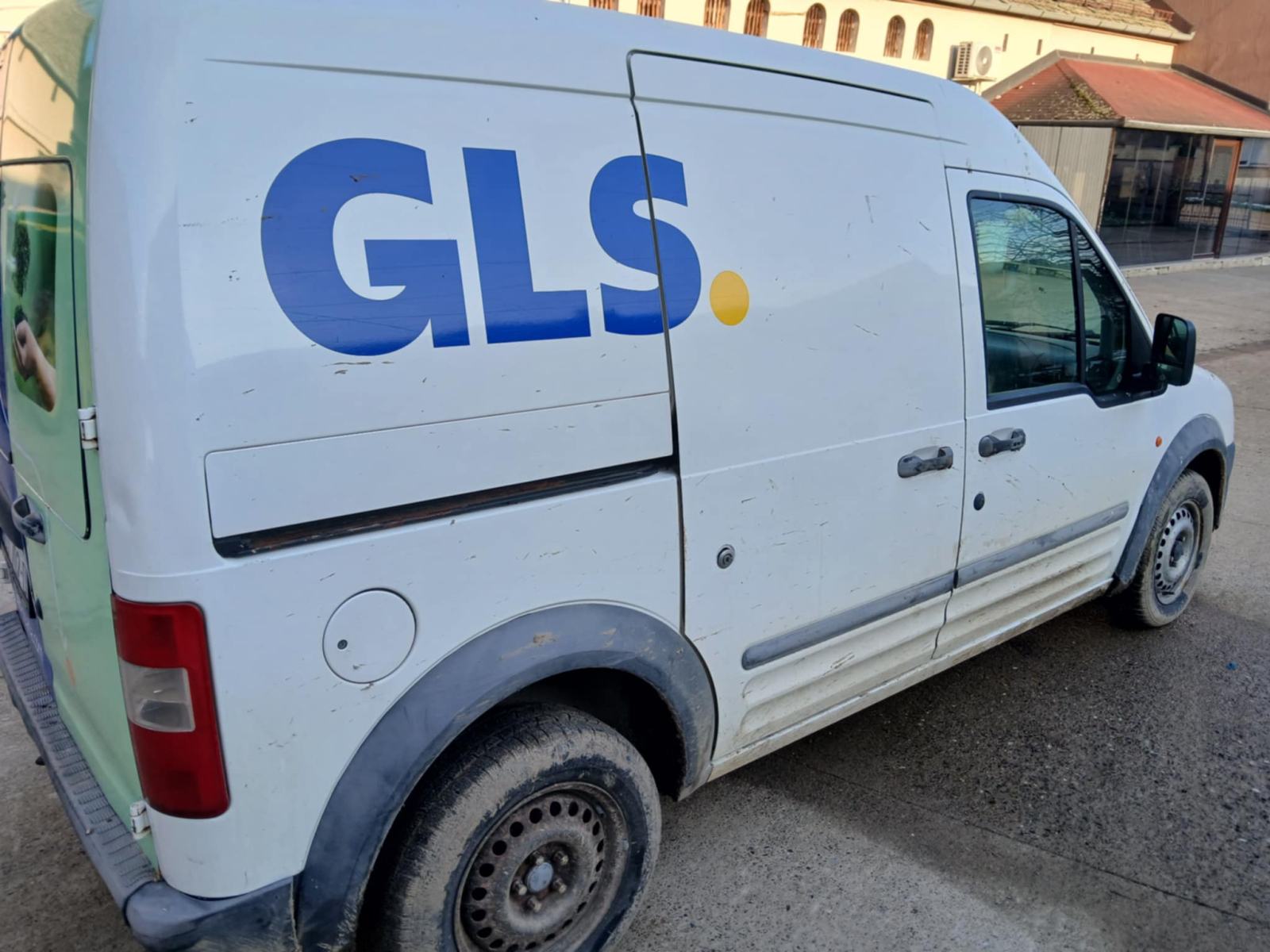 Ford transit connect 1.8 tdci caddy N1, 2003 god.