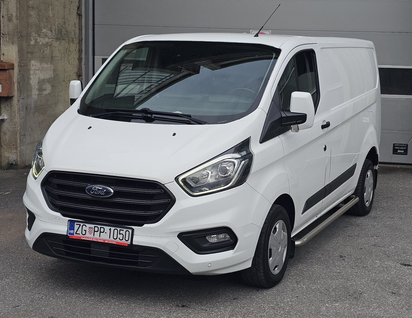 FORD TRANSIT CUSTOM***2019***KUKA**REG GOD DANA**AKCIJA, 2019 god.