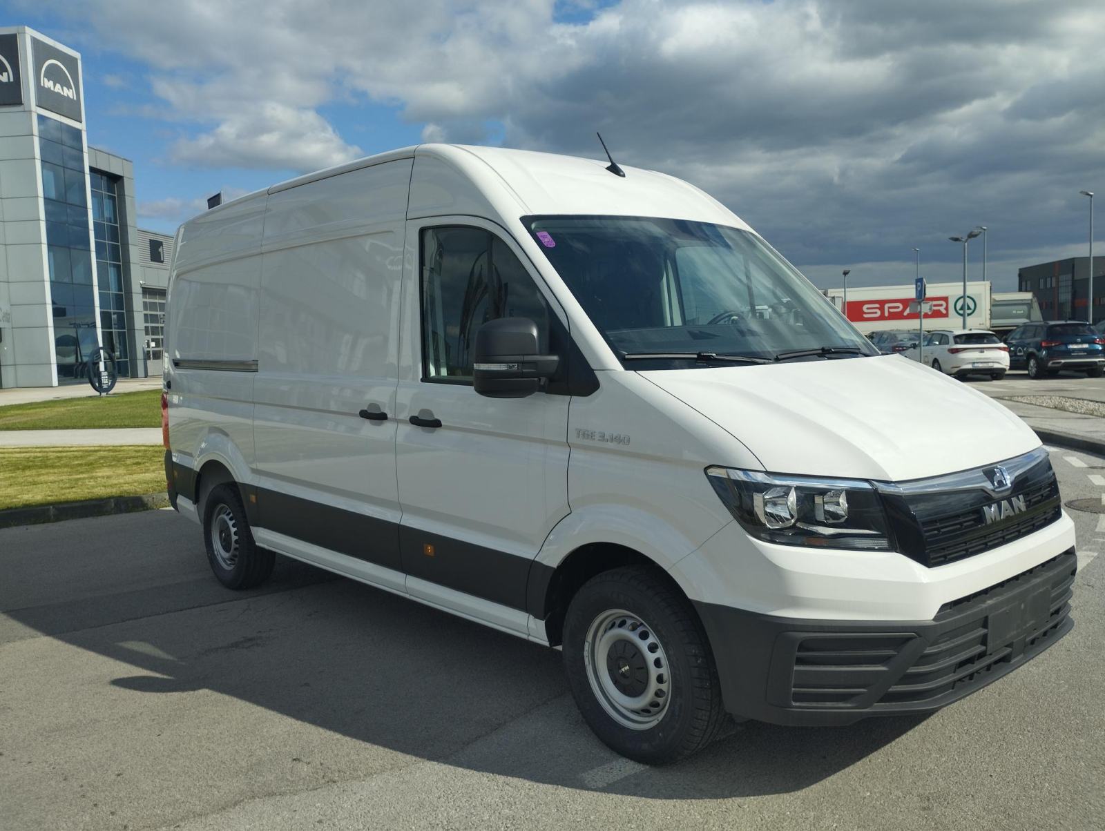 MAN TGE 3.140 4x2F SB NOVO - kombi, 2023 god.