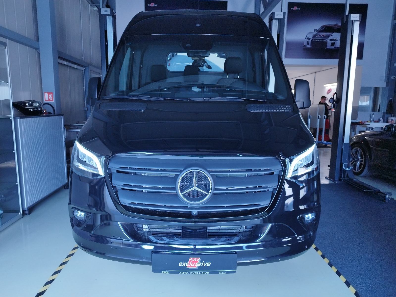 MERCEDES-BENZ SPRINTER 319 CDI Lang, 2024 god.