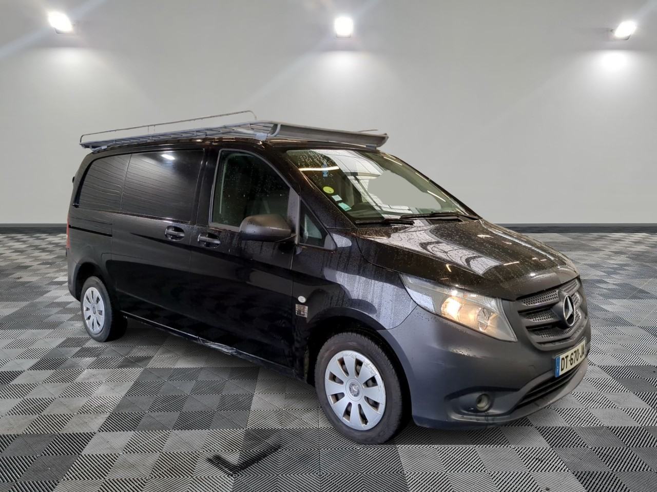 MERCEDES BENZ VITO 111 CDI COMPACT SELECT, 2015 god.