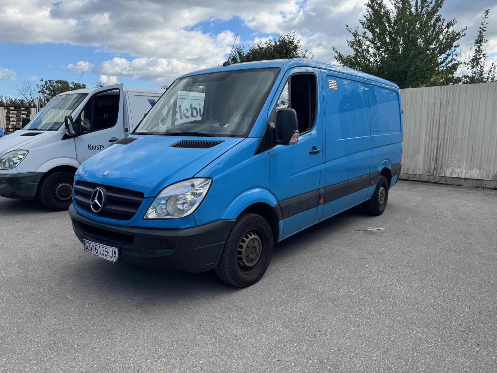Mercedes Sprinter 310 *FLOTNA PRODAJA*, 2012 god.