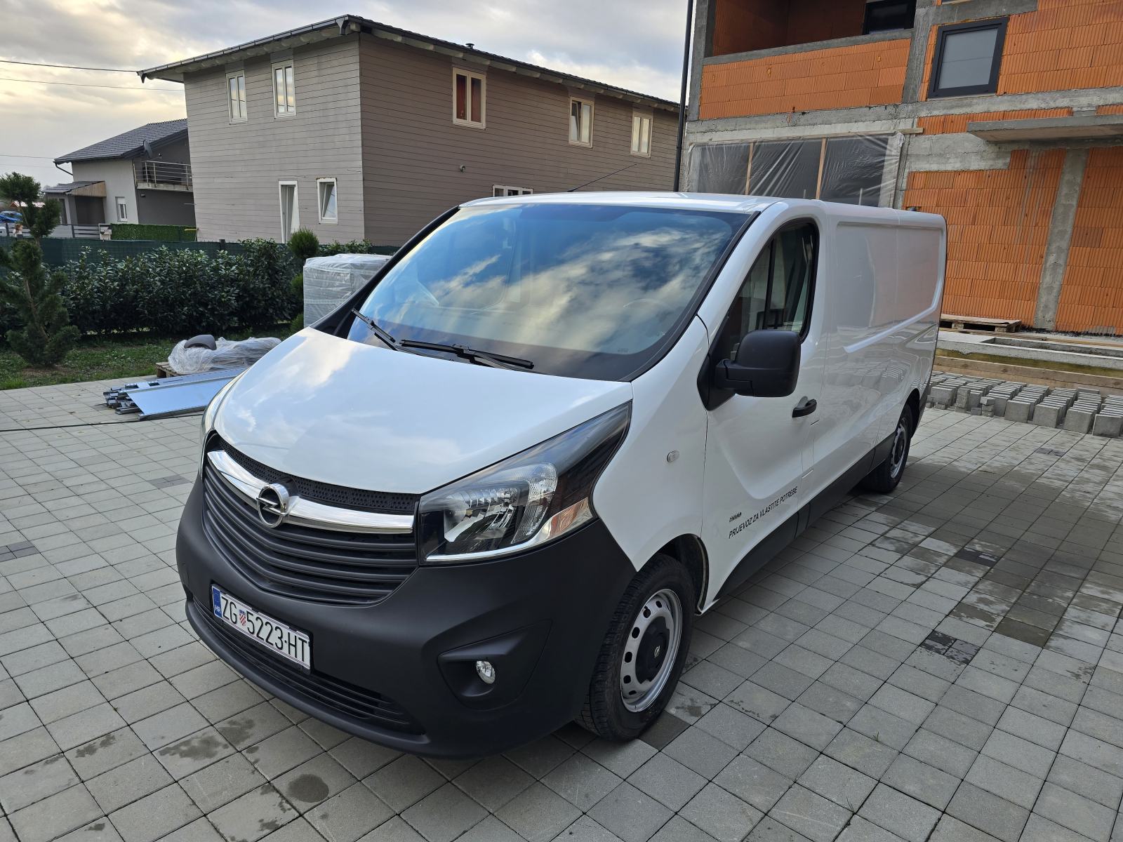 Opel Vivaro L1H1 1,6 Teretni,Sacuvan,Zamjena za Sprinter ,Crafter, 2017 ...