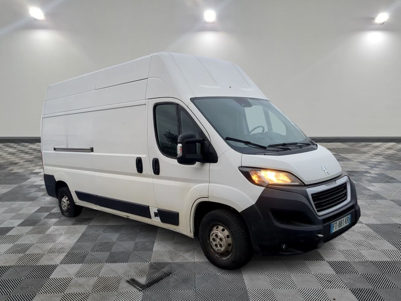 PEUGEOT BOXER FOURGON TOLE 335 L3H3 BLUEHDI 120 S&S ASPHALT, 2020 god.