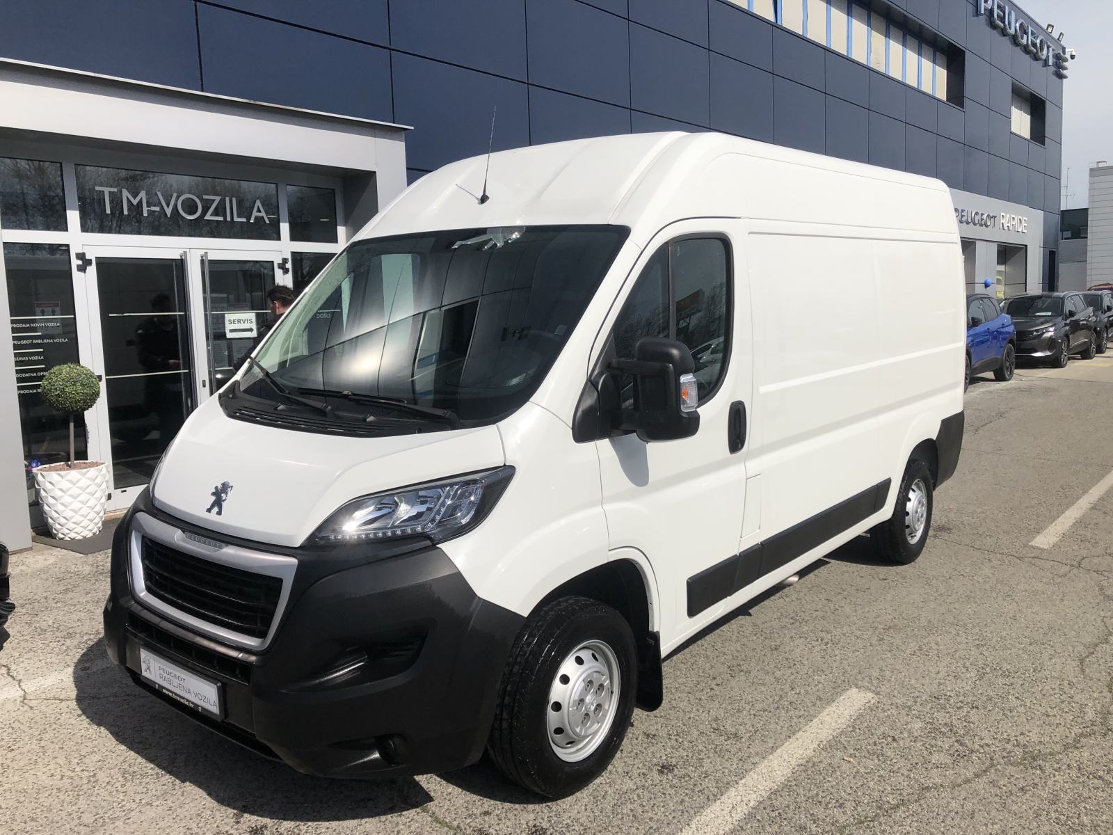 PEUGEOT BOXER L2H2 2,2 BLUEHDI 140, 2021 god.