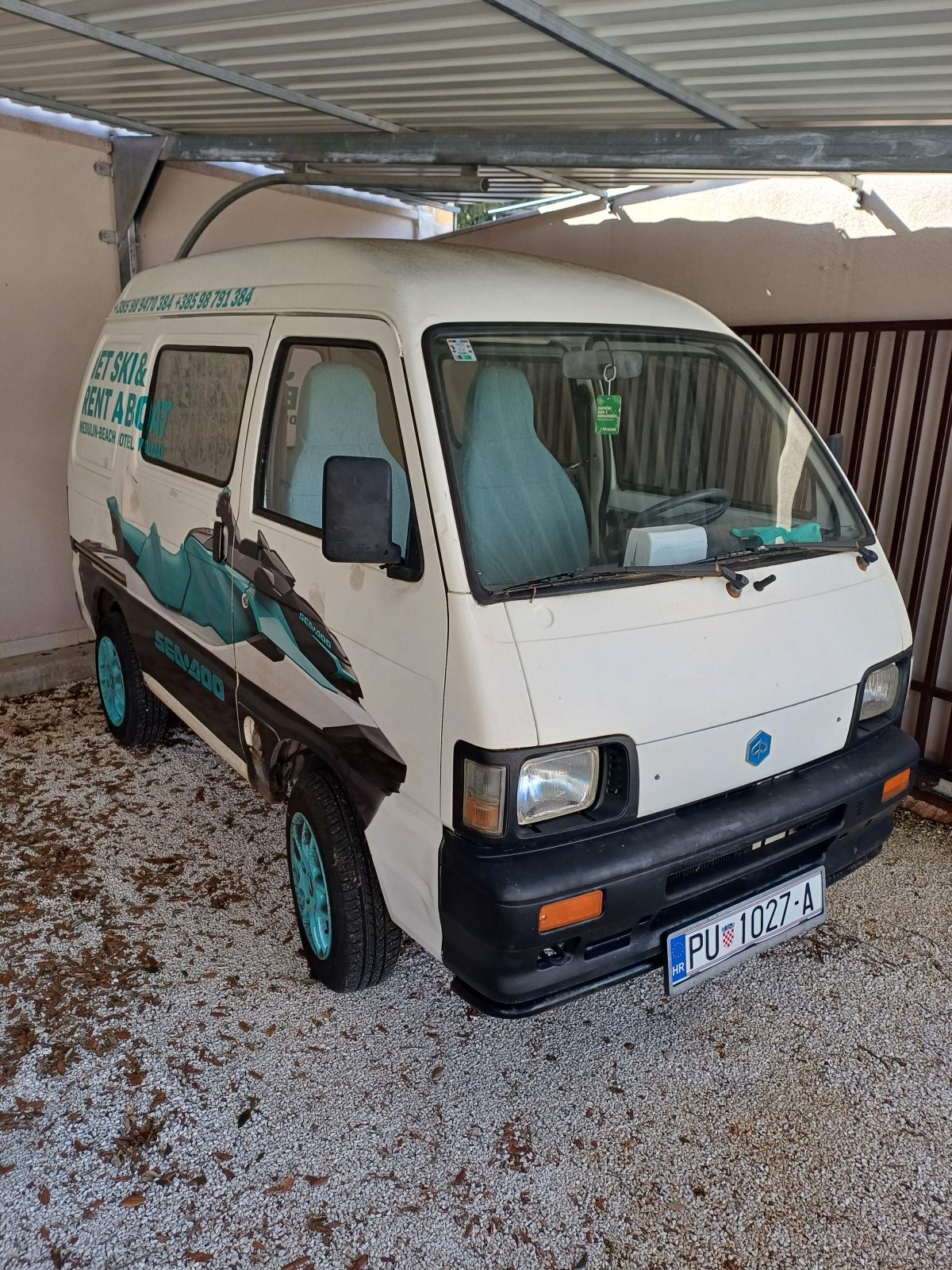 Erstaunlich Piaggio Porter Kombi Fotos