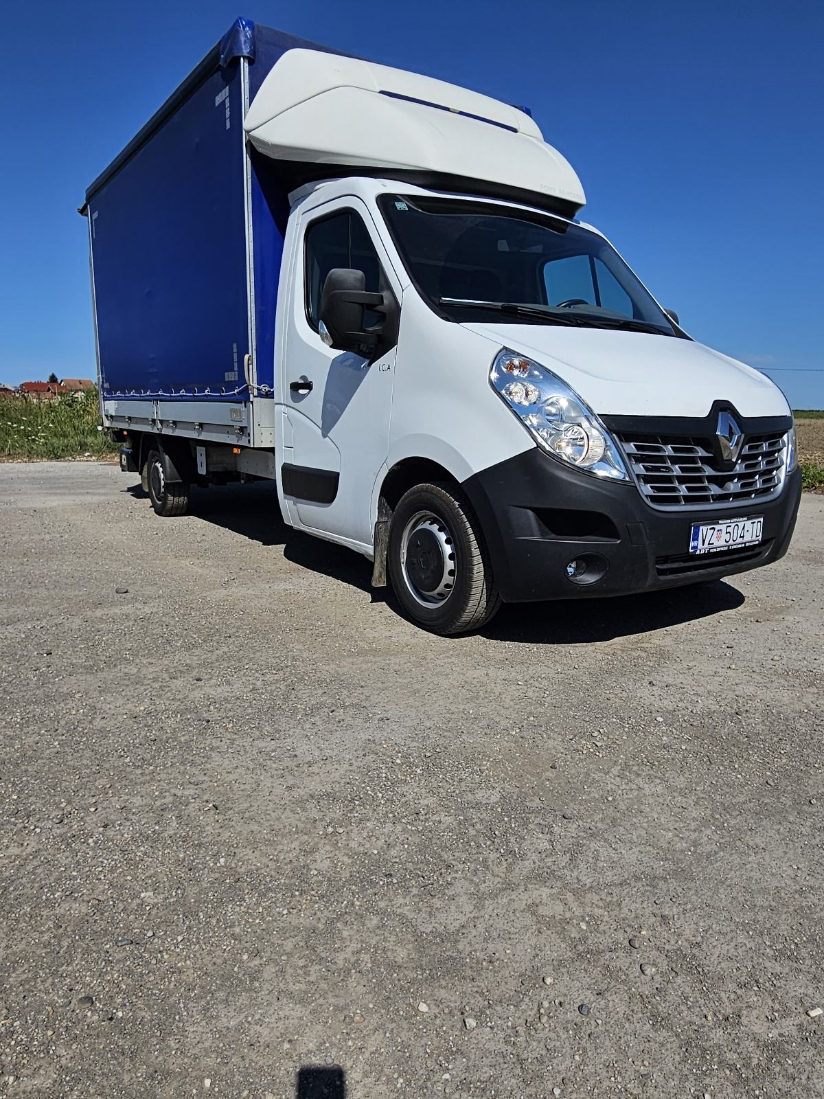 Renault master 2.3 dci, rampa+cerada, 2017 god.