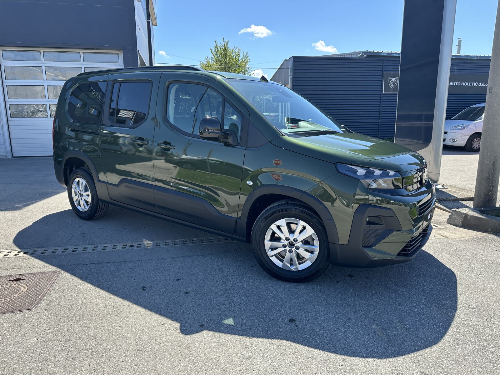 RIFTER BUSINESS L2 ALLURE BlueHDi 130KS DOSTUPNO ODMAH, 2024 god.