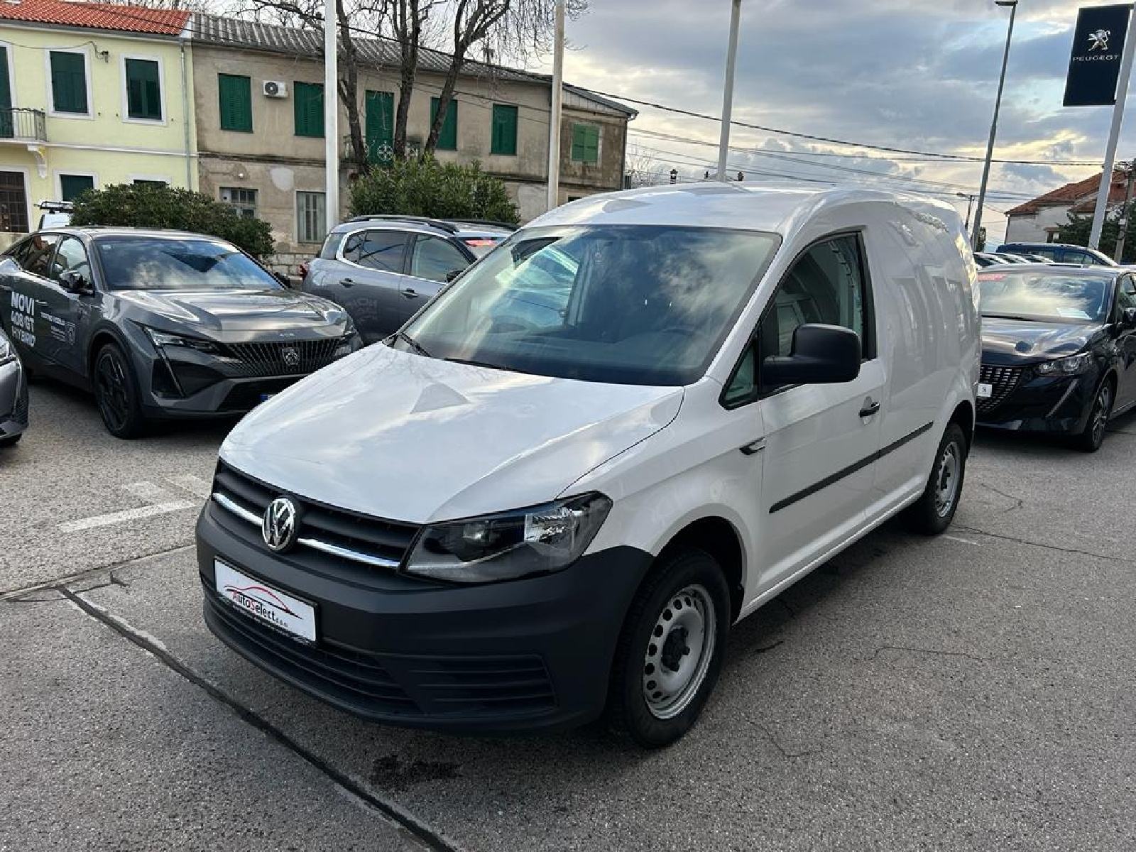 VW CADDY 2.0 TDI - N1 - 97.000km - SERVISNA - KAO NOV !, 2019 god, 2019 ...