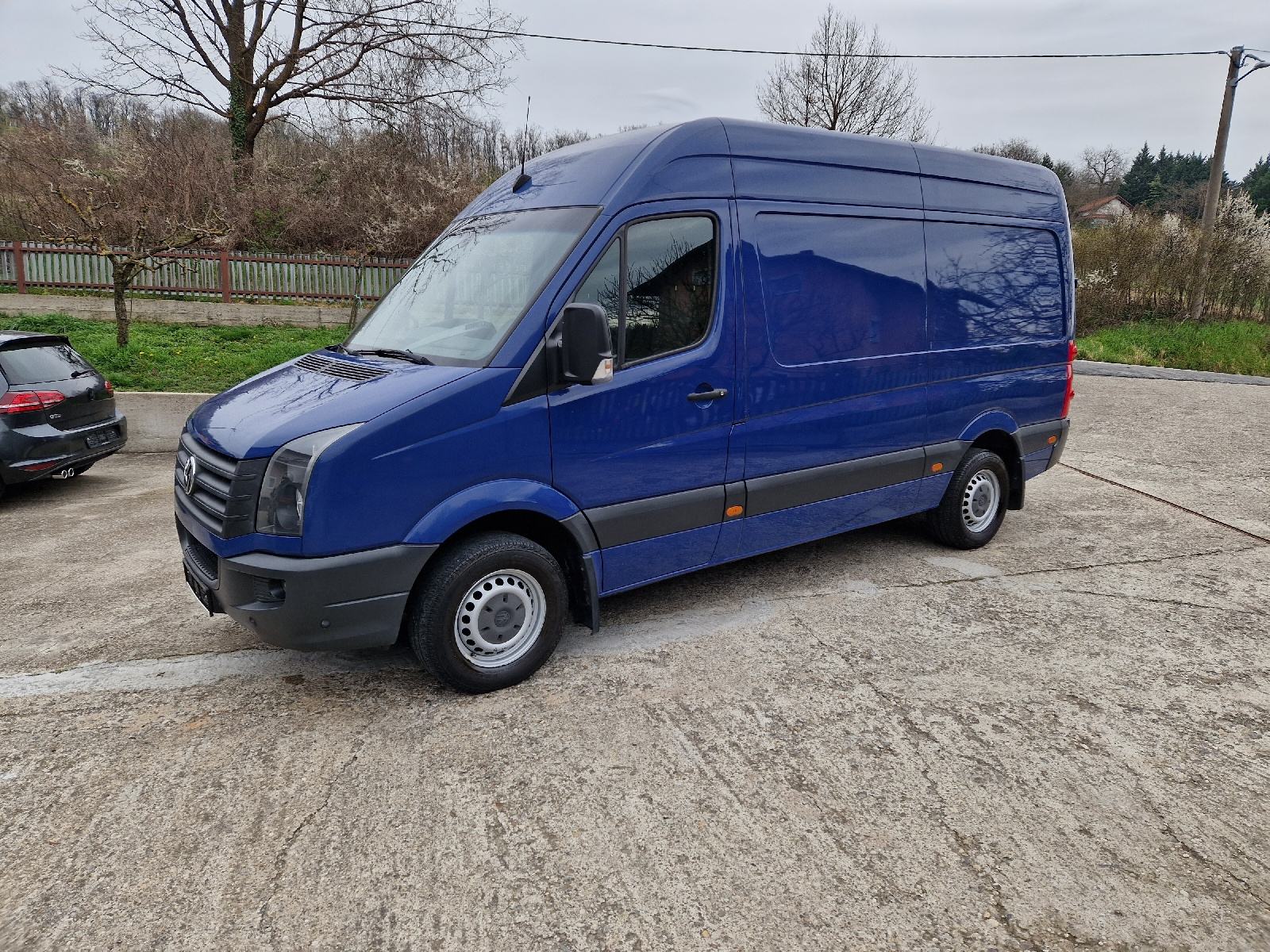 VW Crafter 2.0 TDI Povišen, 2013 god.