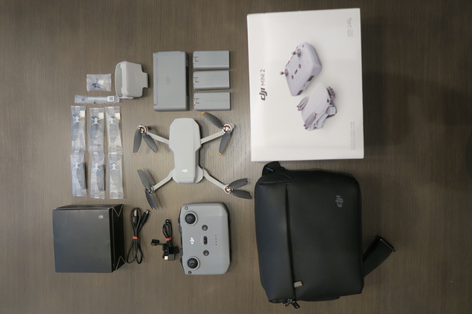 DJI MAVIC MINI 2 fly more combo