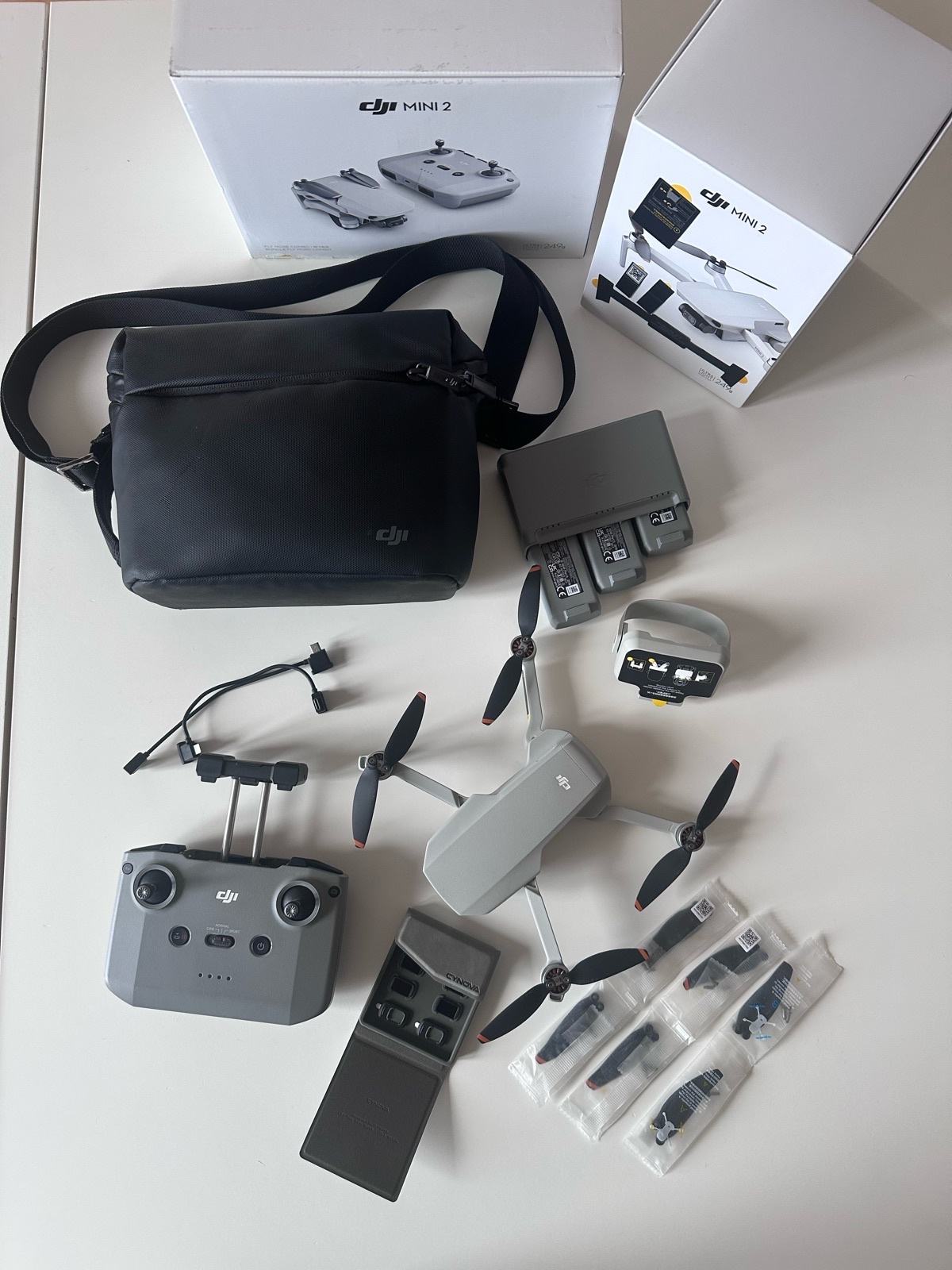 DJI MINI 2 combo SUPER POVOLJNO