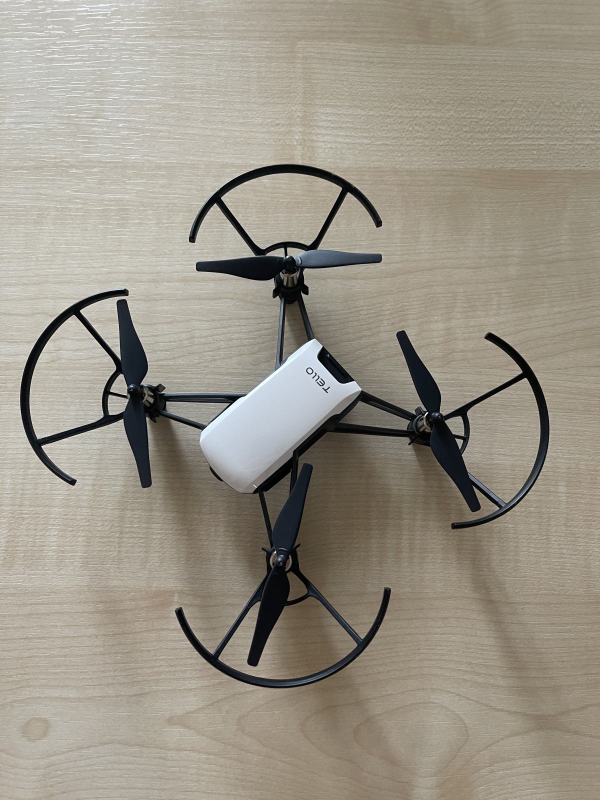DJI TELLO