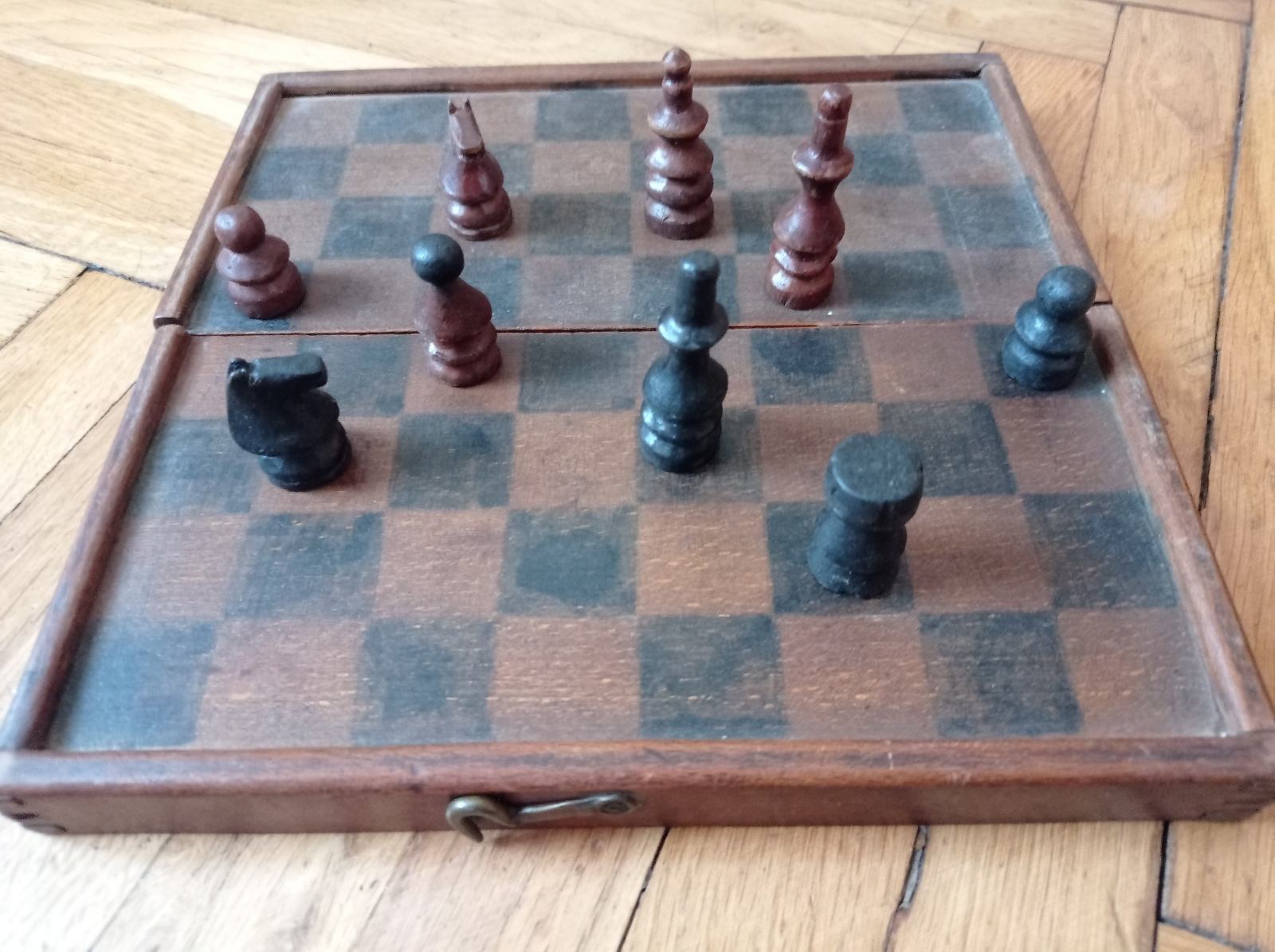 Stari drveni mini šah - ručna izrada