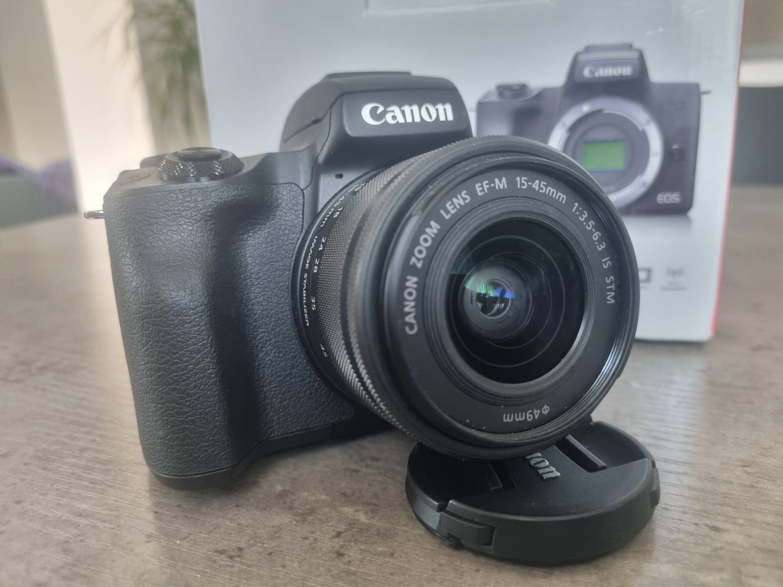 Canon EOS M50 MK2 + 15-45IS + 64GB kartica