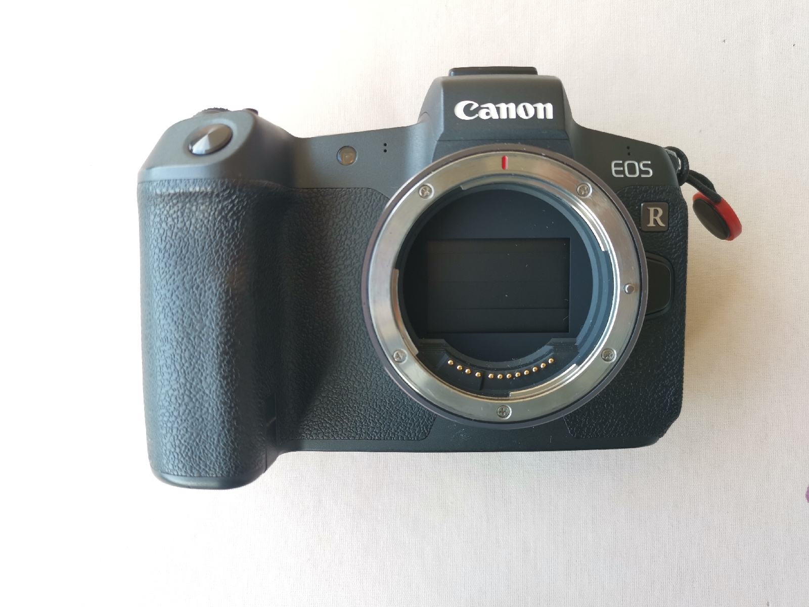 Canon EOS R ***Snizeno 800€***