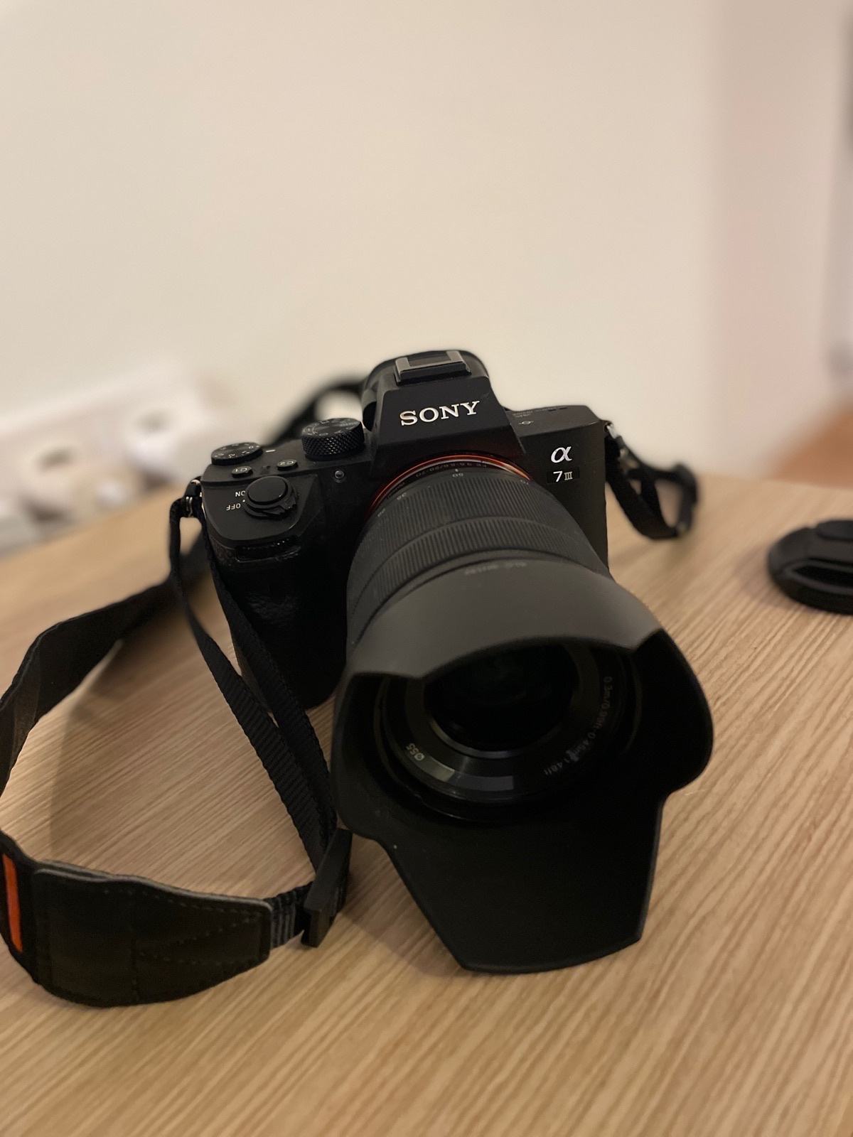 SONY Mirrorless Alpha a7 III kit FE 28-70mm f/3.5-5.6 OSS