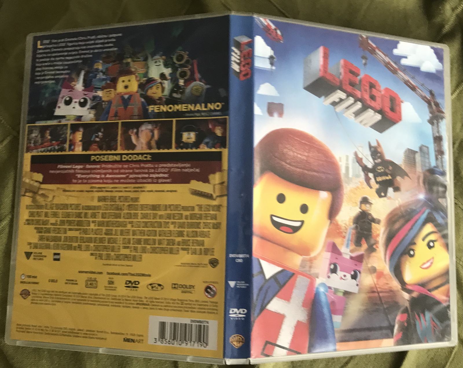 DVD Lego film = The Lego Movie (2014.) +specijalni dodaci