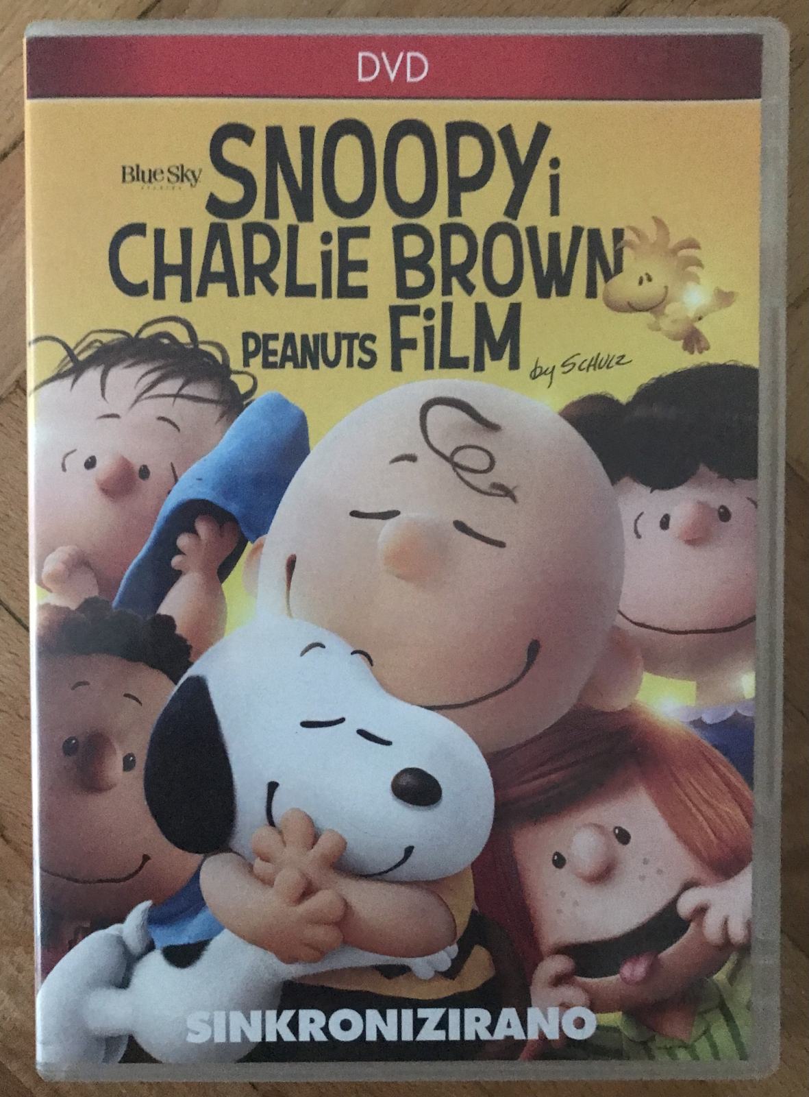 omot DVD-a Peanuts: Charlie Brown i Snoopy film / Blue Sky iz 2015.