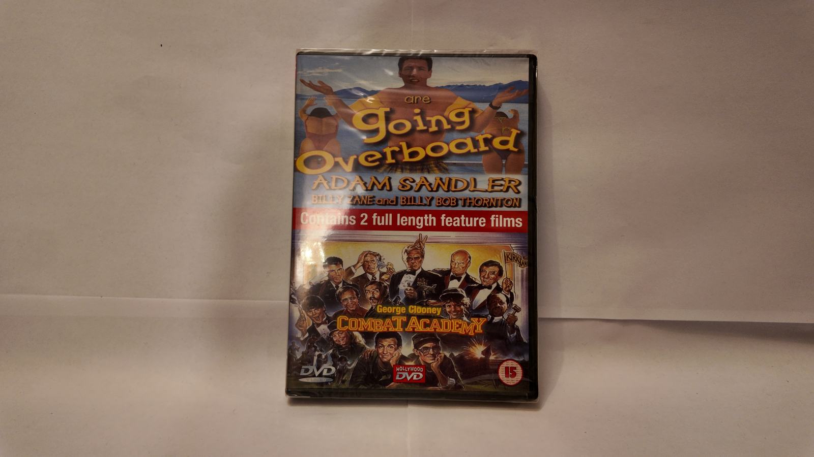 DVD NOVO! - 2 Filma – Going Overboard i Combat Academy