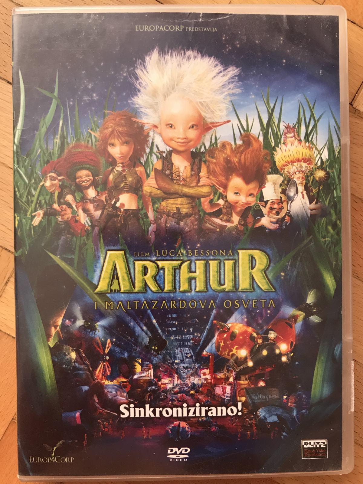 novi neraspakirani DVD Arthur i Maltazardova osveta |film by L. Besson