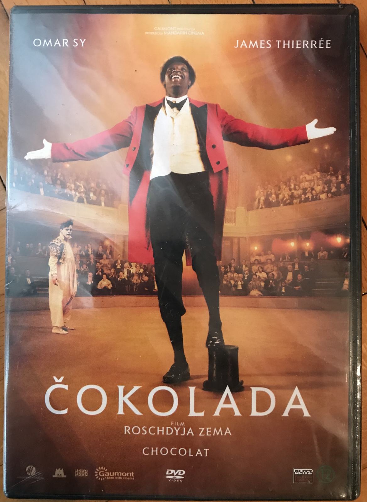 novi neraspakirani DVD / Čokolada = Chocolat (2016.) / Pula