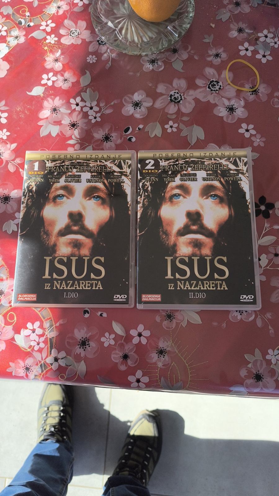 DVD ISUS IZ NAZARETA i MOJSIJE 10ZAPOVJEDI