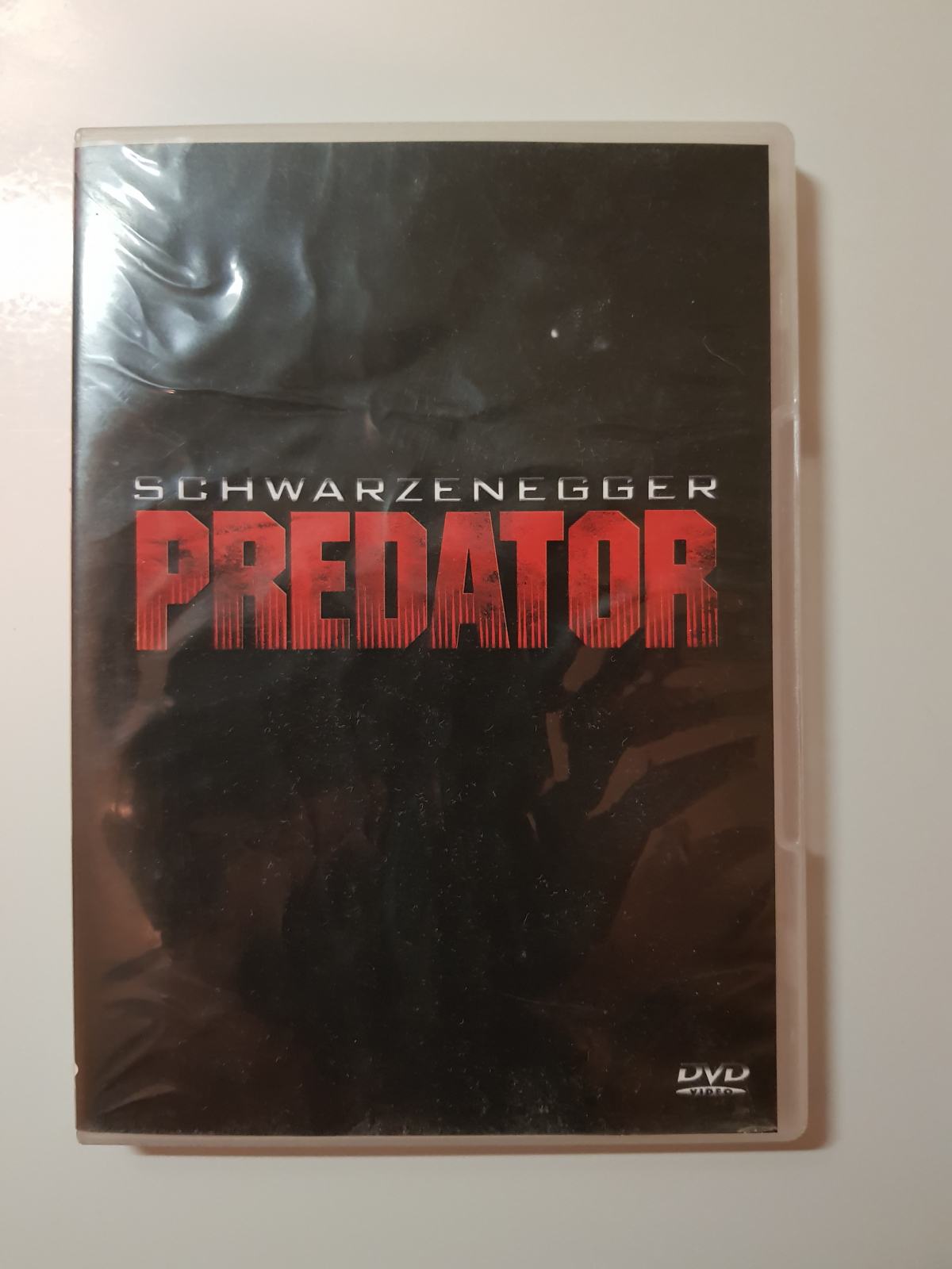DVD PREDATOR