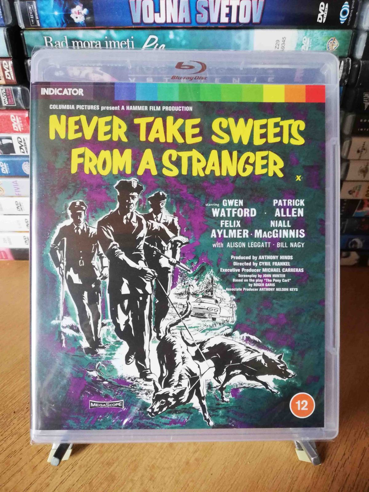 Never Take Candy from a Stranger (1960) (ZAPAKIRANO) / Kad pedofil...