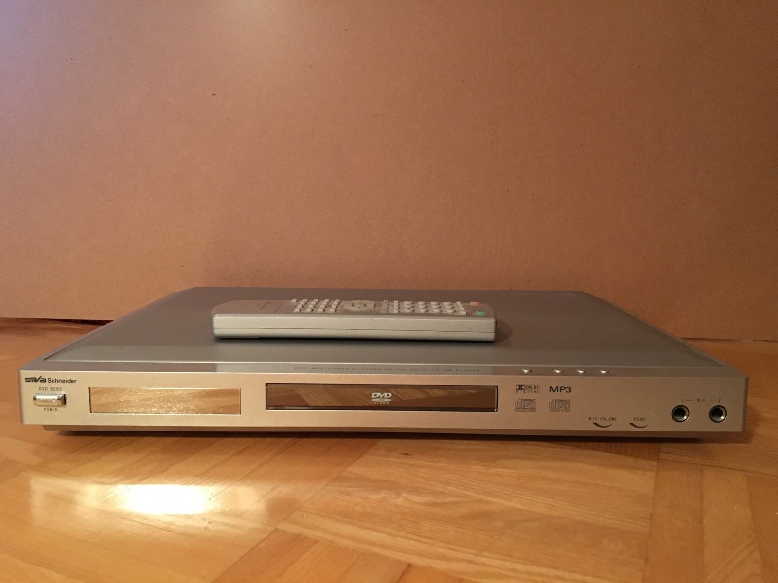 DVD player Silva Schneider